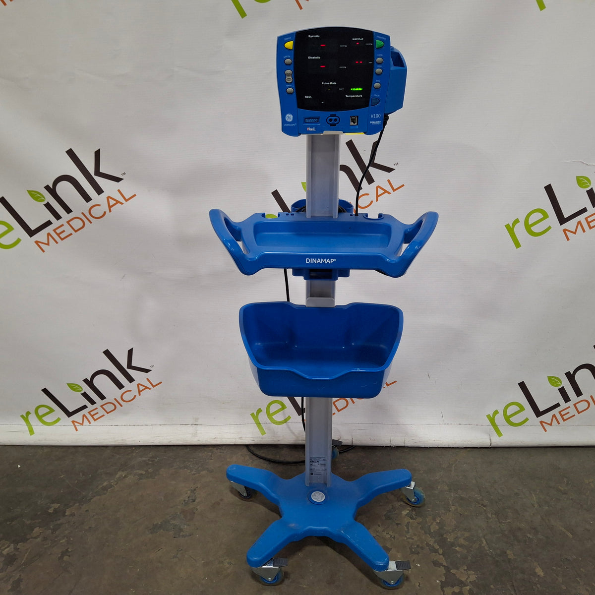 GE Healthcare Dinamap V100 - NIBP, SpO2, Temp Vital Signs Monitor ...