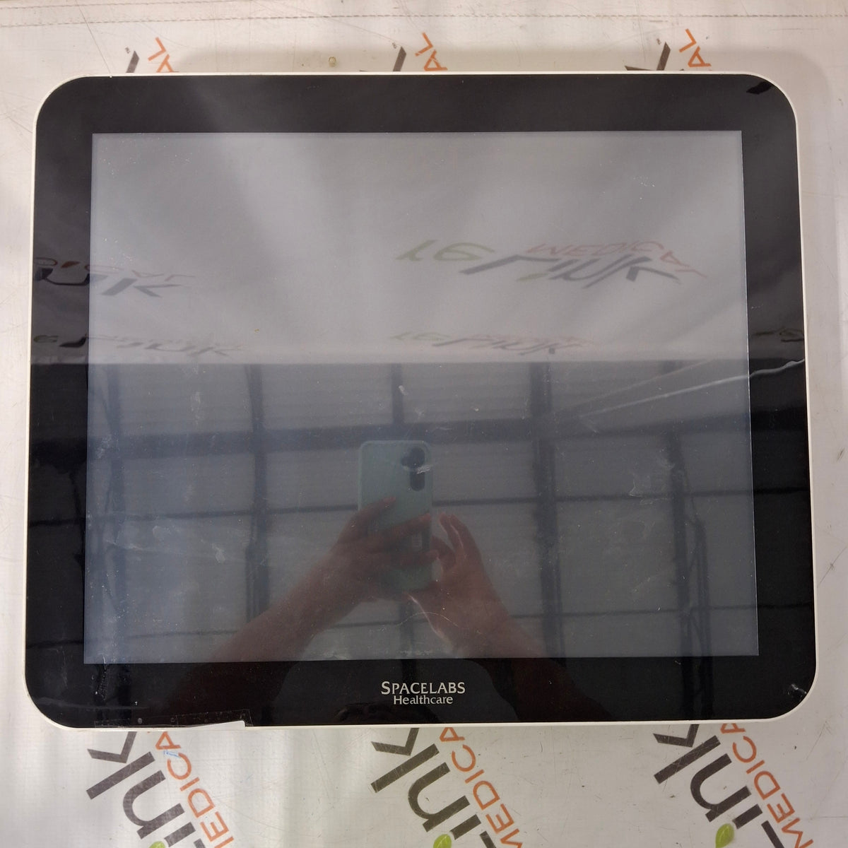 Spacelabs Healthcare Xprezzon 94267 Opt-19 Patient Monitor