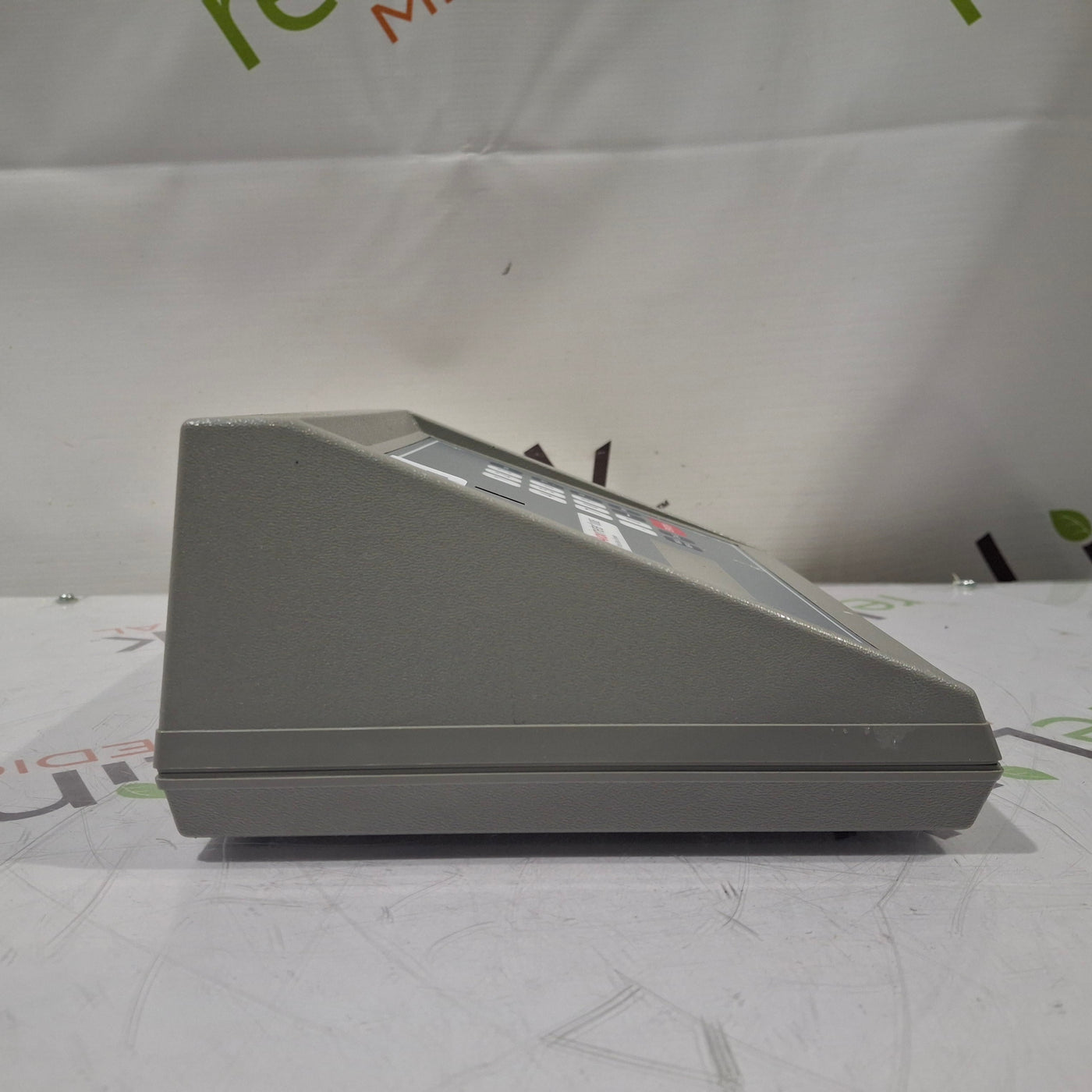 Accrivia Diagnostics Avoximeter 1000e Oximeter