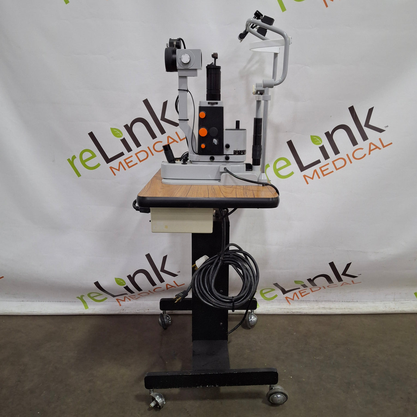 Carl Zeiss 30 SL-M Slit Lamp