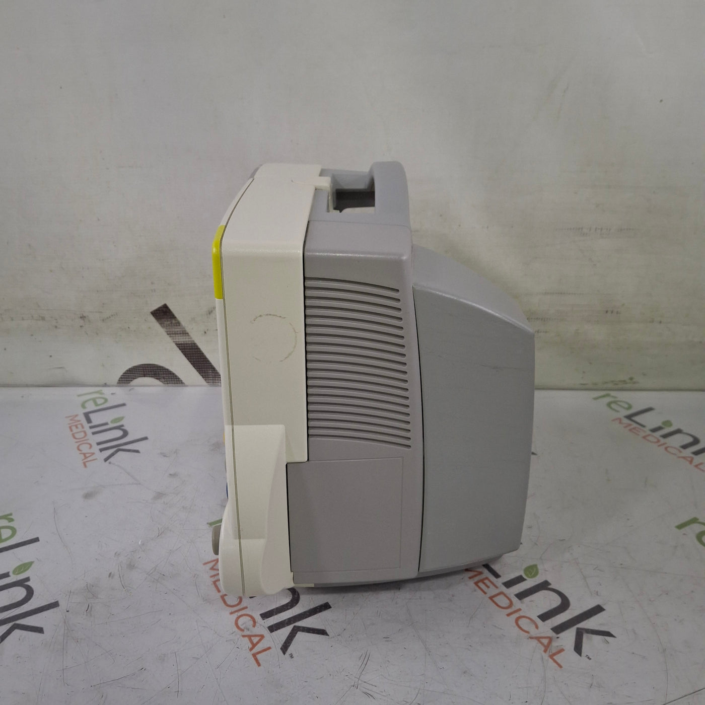 Philips IntelliVue MP30 Patient Monitor