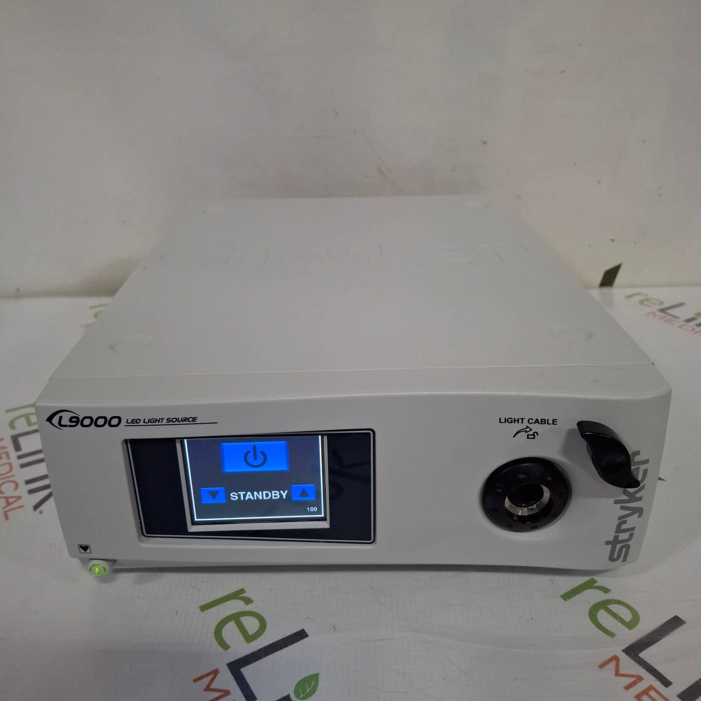 Stryker L9000 Light Source