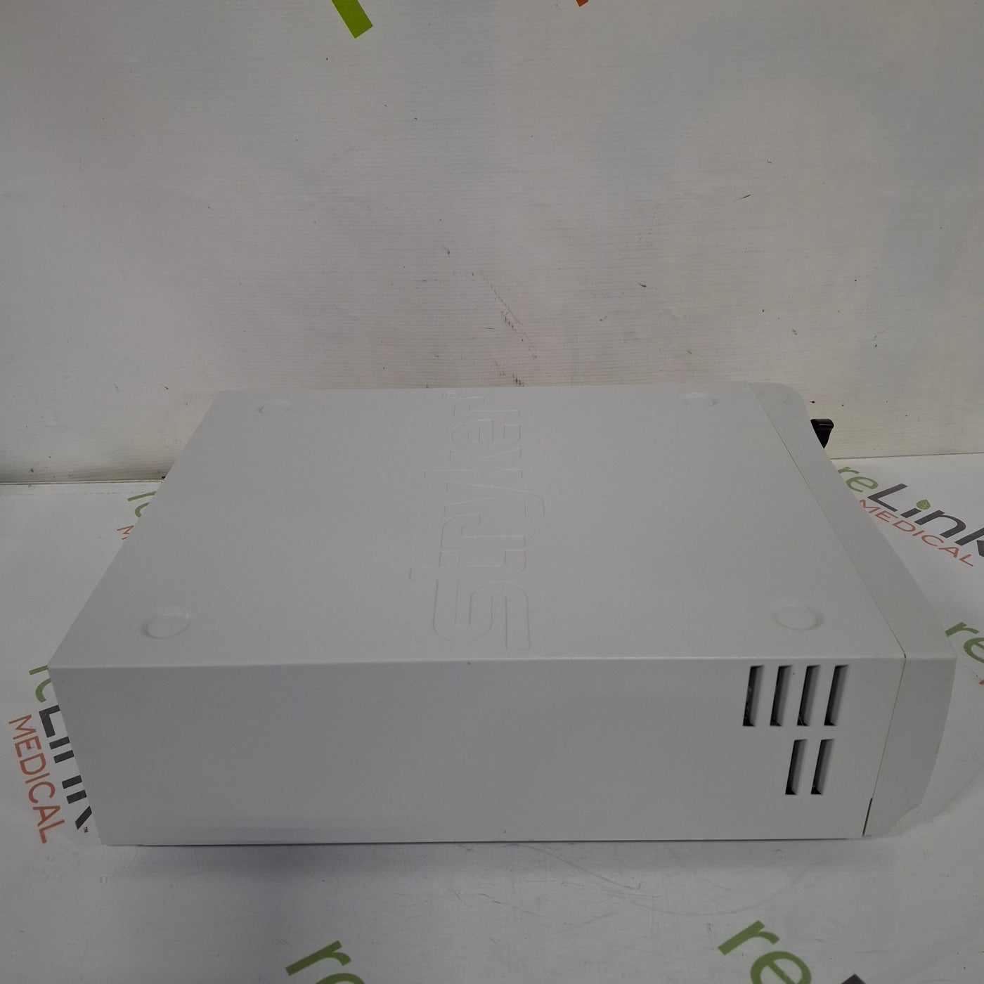 Stryker L9000 Light Source